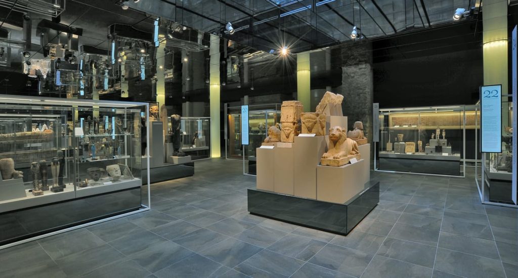 The use of ceramic tile in museums and foundations - ceramica.info
